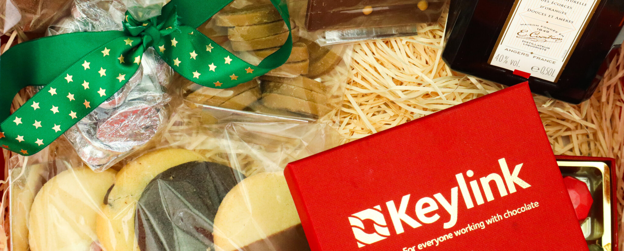 A Festive Guide to Christmas Hampers | Keylink Limited